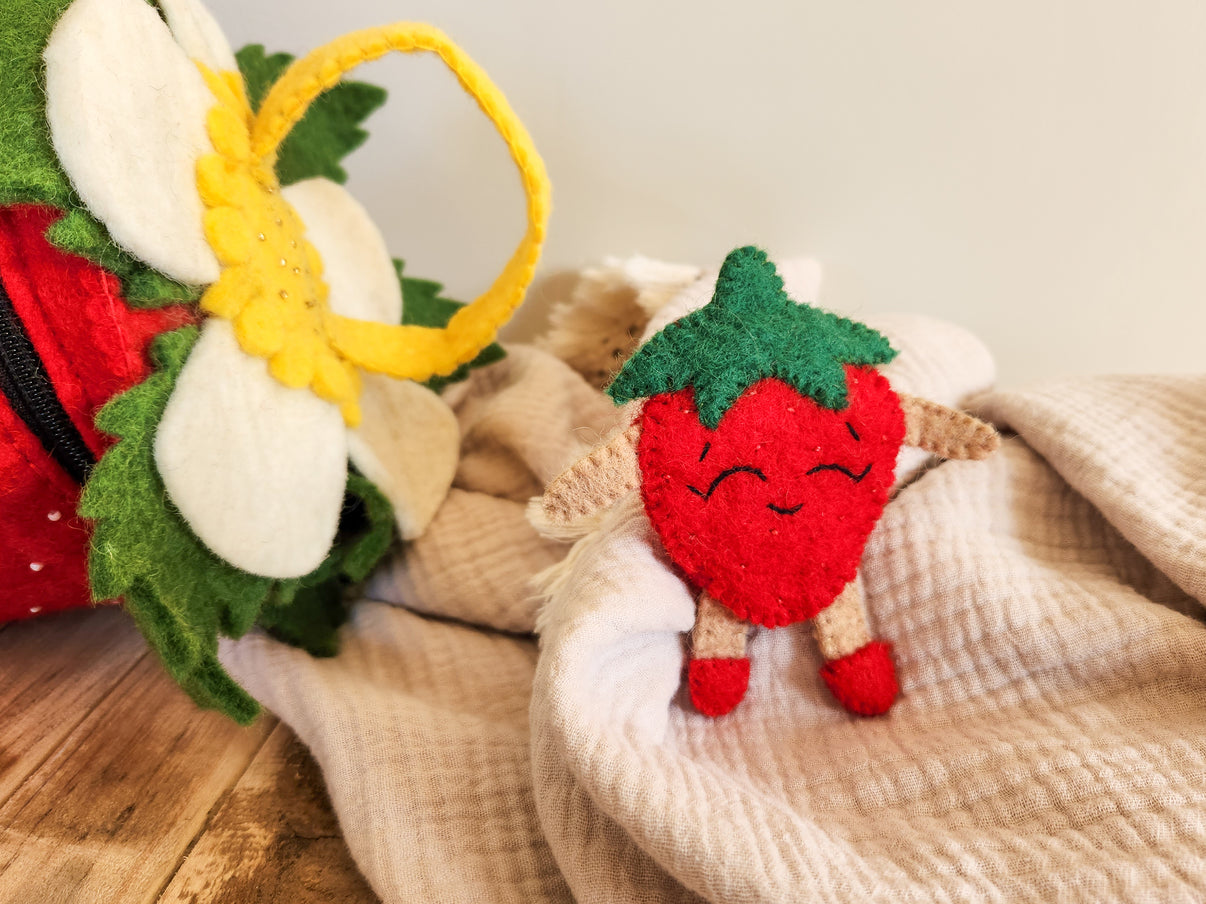 Fruit & Vege-Pal Finger Puppets – Chasing Whimsies